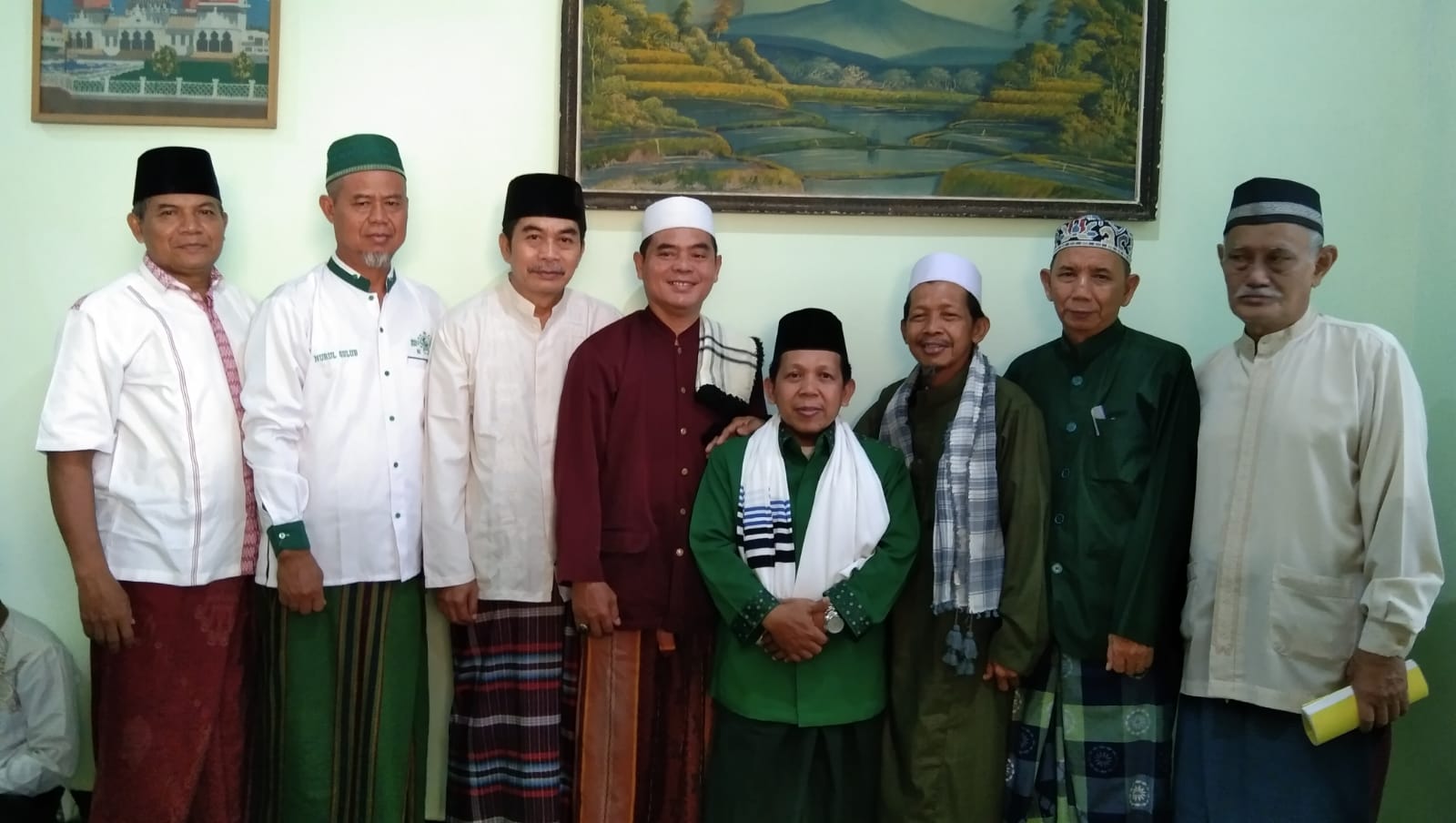 Pengajian Rutin Bulanan Majlis Ta’lim Nurul Quluub isi Tausiyah Oleh KH, Hasbullah, S.Ag ...