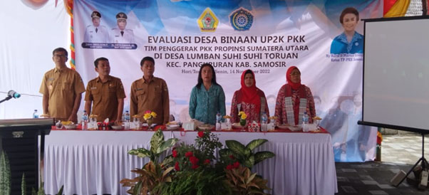 Kunjungi Samosir, TP. PKK Provsu Lakukan Evaluasi di Desa Lumban ...