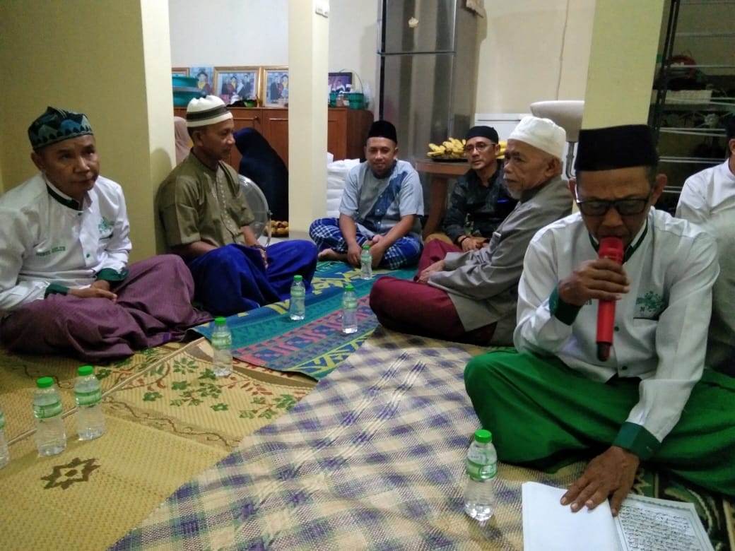 Pengajian Rutin Bulanan Majlis Ta’lim Nurul Quluub, Tempat Pengurus Abd. Rahman, SE ...