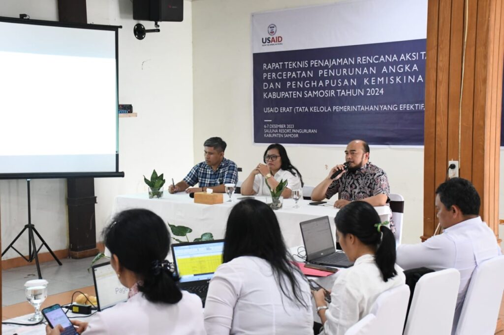 Pemkab Samosir Gelar Rapat Teknis Penajaman Rencana Aksi Percepatan Penurunan Angka Kemiskinan ...