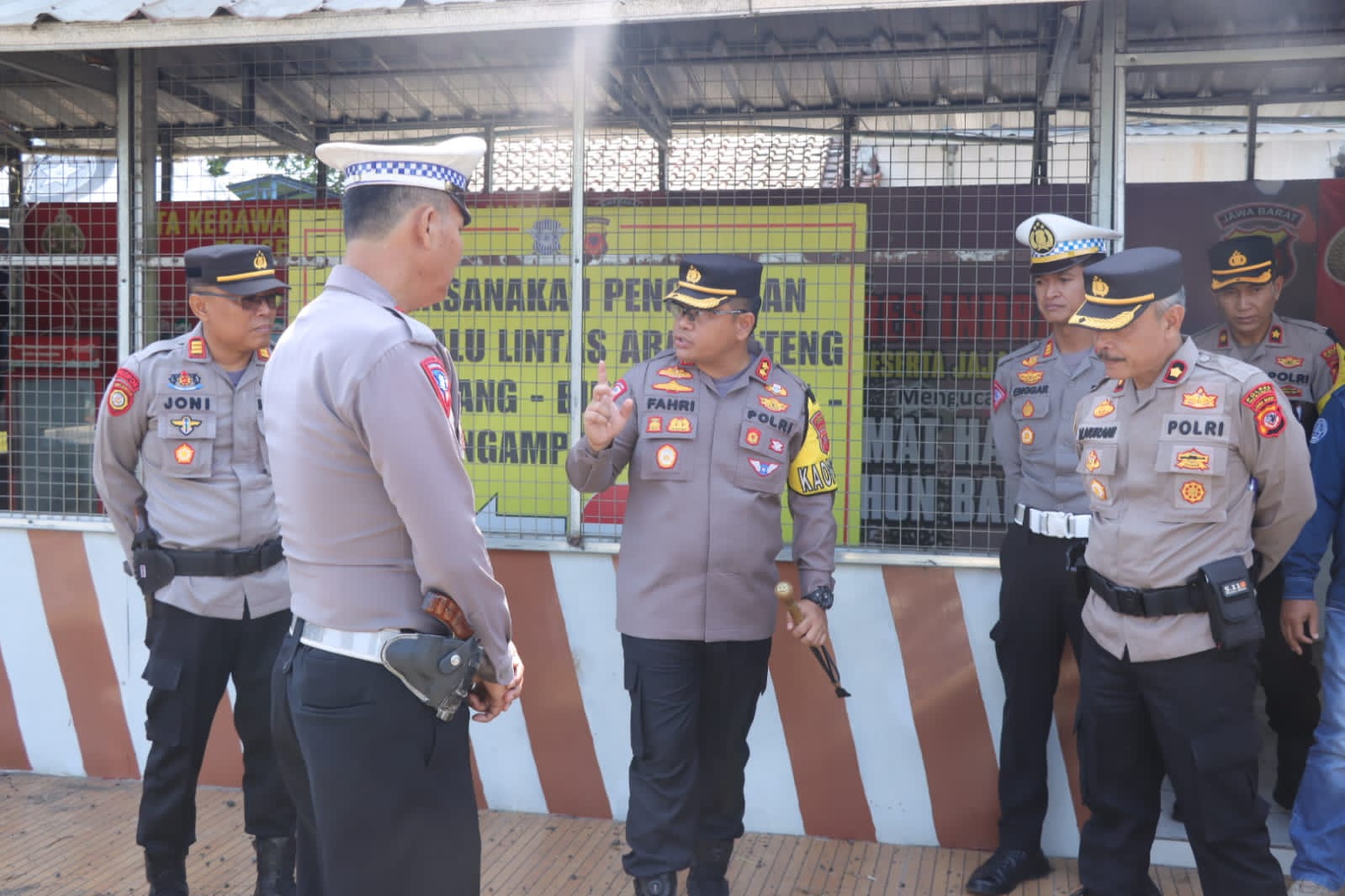 Kapolres Indramayu Survey Jalur Lintasan Arus Mudik Dan Pengecekan Lokasi Pos Pam Dalam Rangka ...