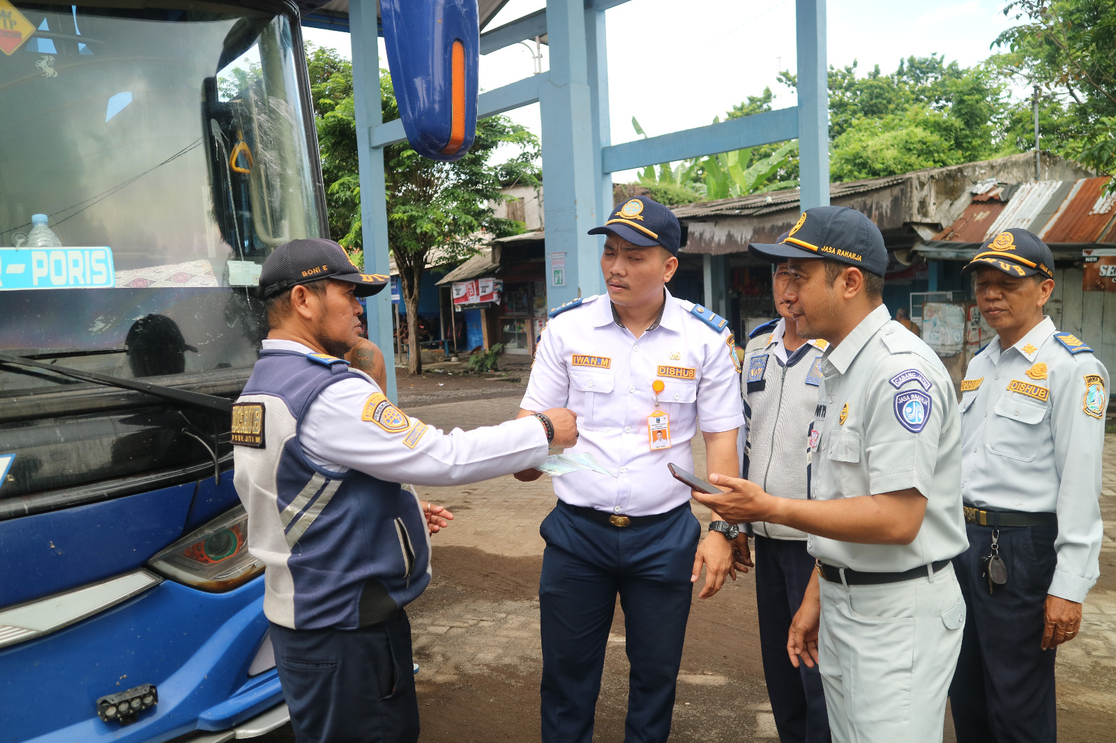 Ramp Check di Terminal Banyuwangi oleh Dishub Provinsi, Kepolisian, dan ...